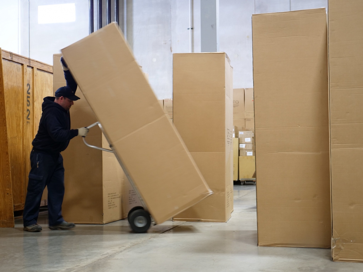 Ways to Fast Track Your Commercial Move - Advantage Moving and Storage